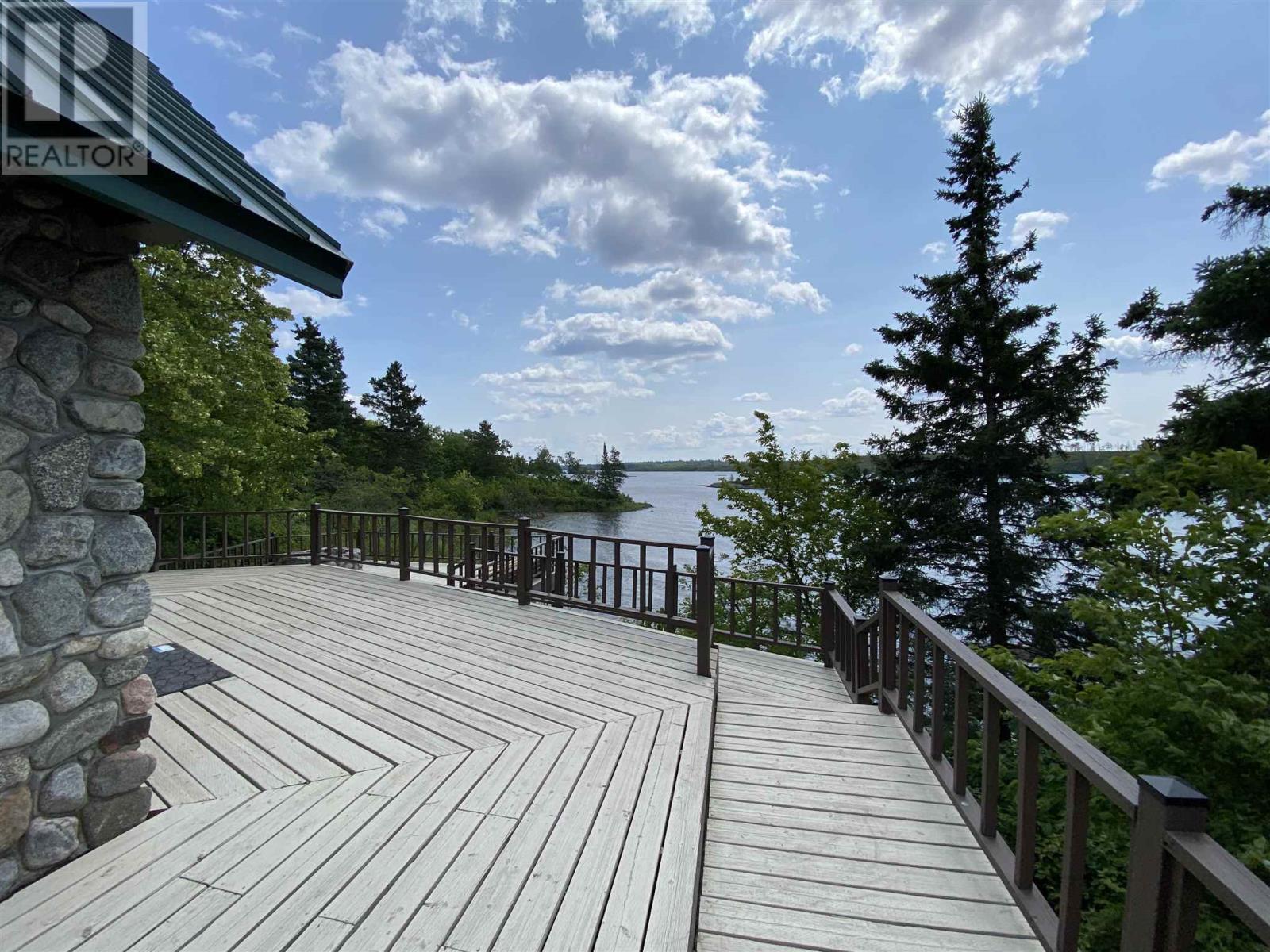 Secluded Island Oasis on LOTW | BlackFox Construction